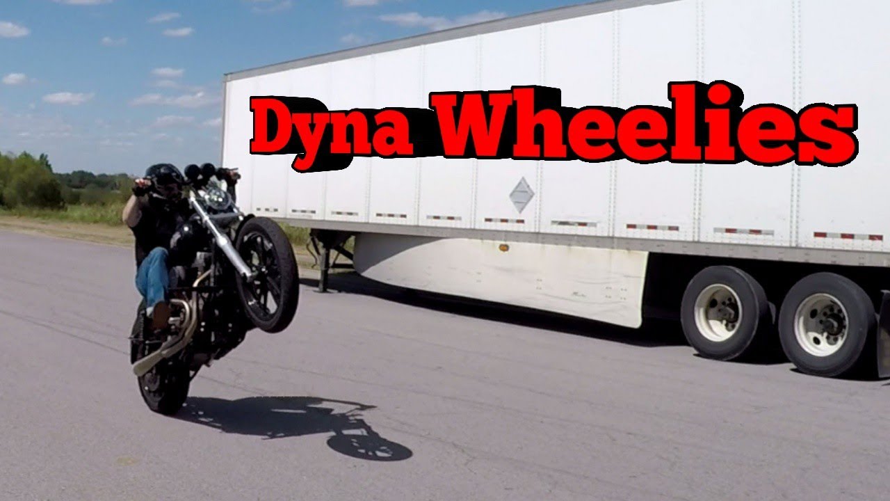 Harley Davidson (Dyna Baby Wheelies) Session 2 - YouTube