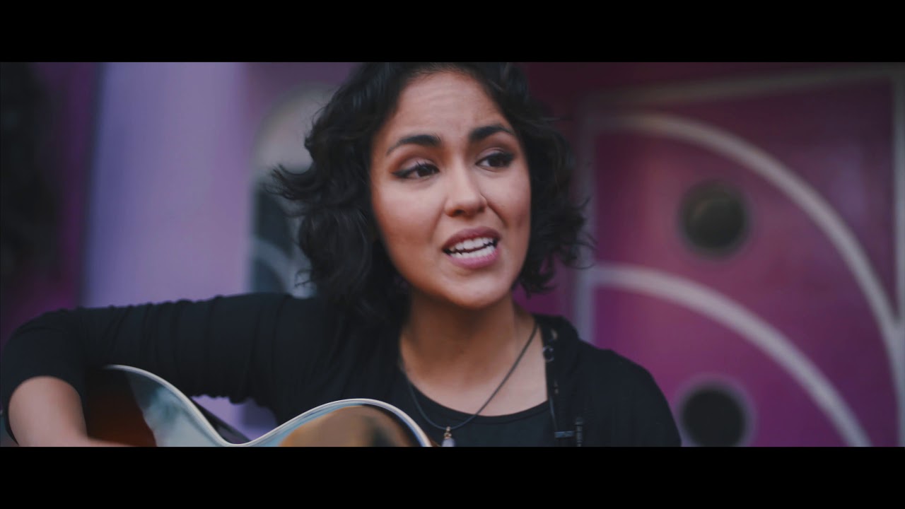 Laura Román - Somos Océano - YouTube