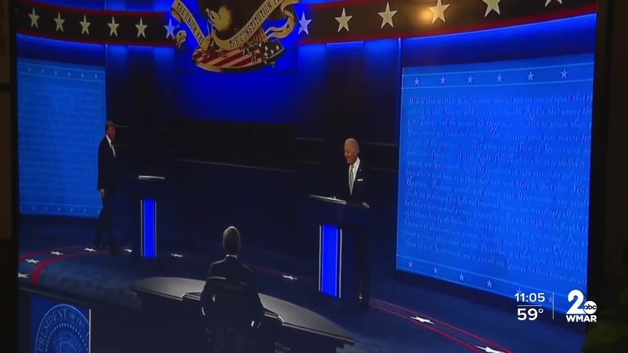 Facial expressions, hand gestures: The body language of the debates ...