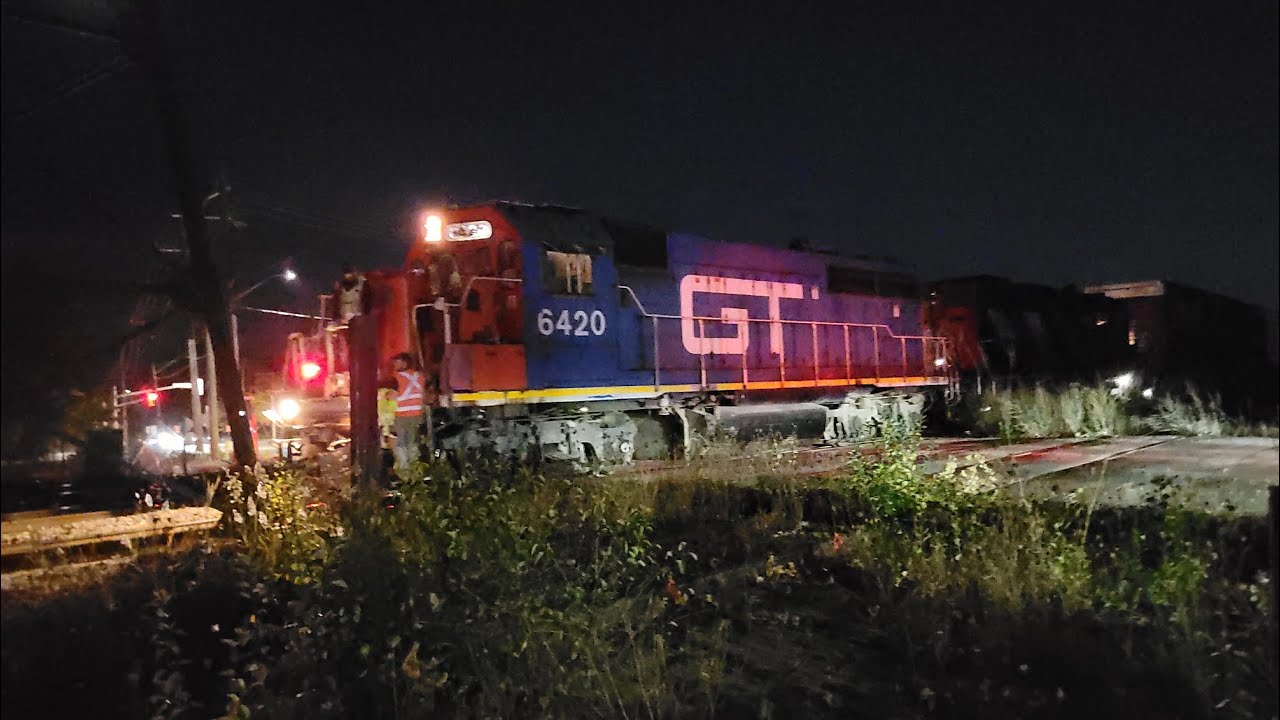 (AWESOME P5/GTW 6420!!!) CN L554 pulls into Oakville Yard with GTW 6420 ...
