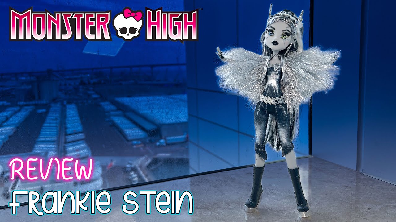 Monster High SDCC 2022: Frankie Stein Voltageous Doll Review! - YouTube