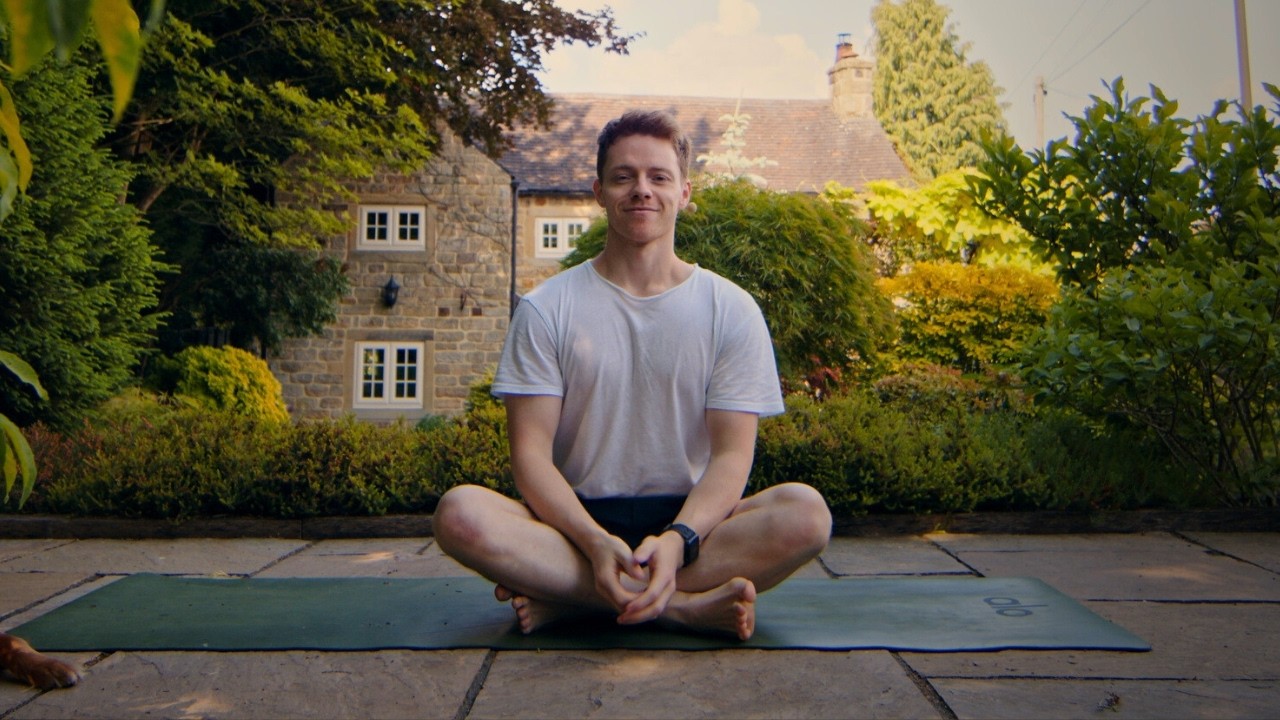 40 Minute Restorative Yoga Flow For Amazing Inner Peace - YouTube