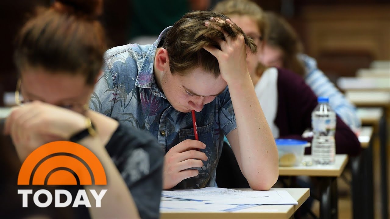 College Admissions Test Scores For 2022 Hit Lowest Point In 30 Years ...