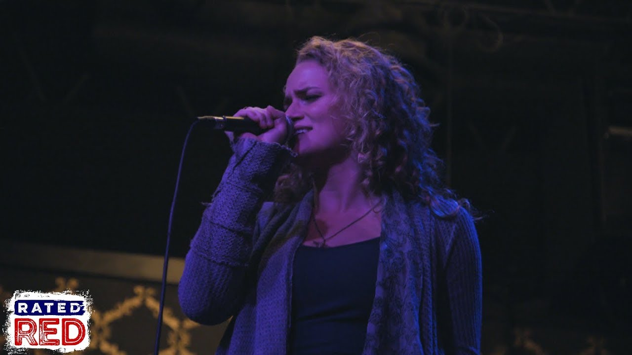 Jessie Key Performs "Tons of Fun" | Unsigned - YouTube