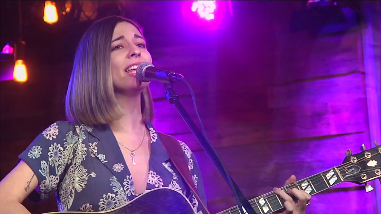 Corinne McKnight Pretty Flowers - YouTube