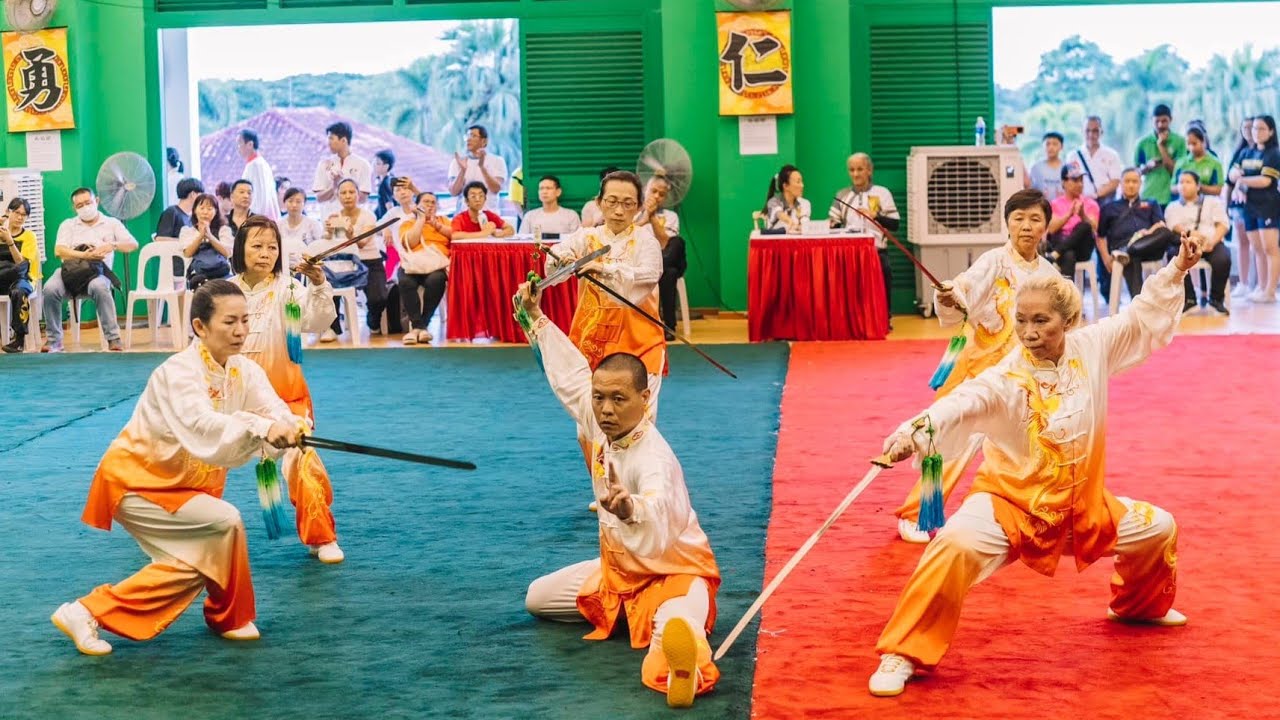 Chen Style Sword, Traditional Internal Arts, Weapon, Group / 集体内家器械 - 陈 ...