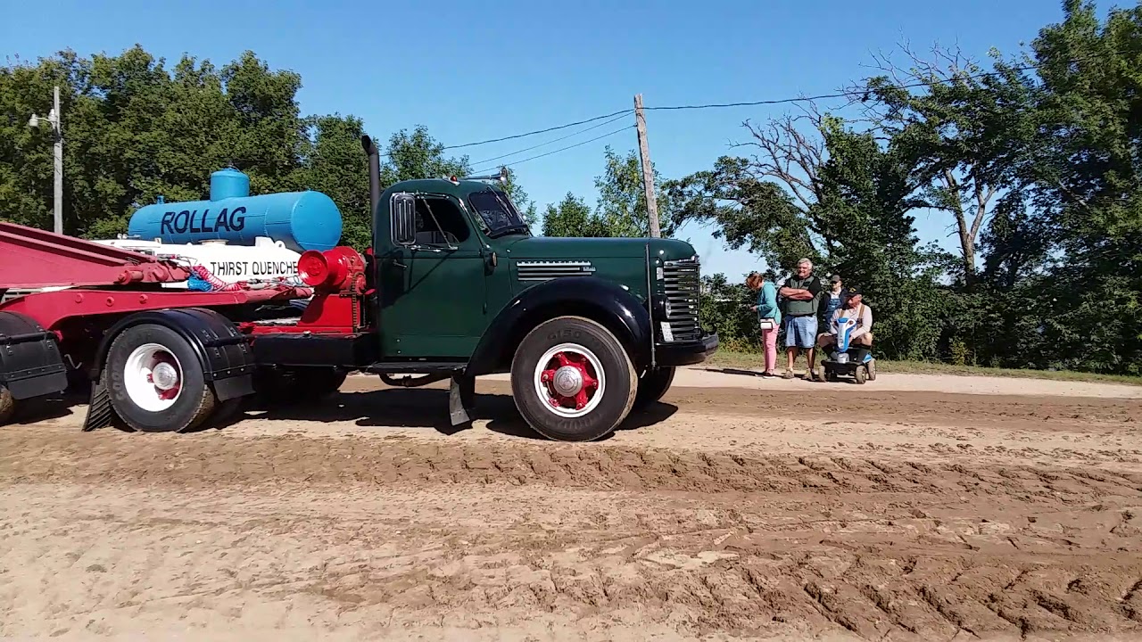 Jane and Clayton Larson's KB11 International, Rollag 2019 - YouTube