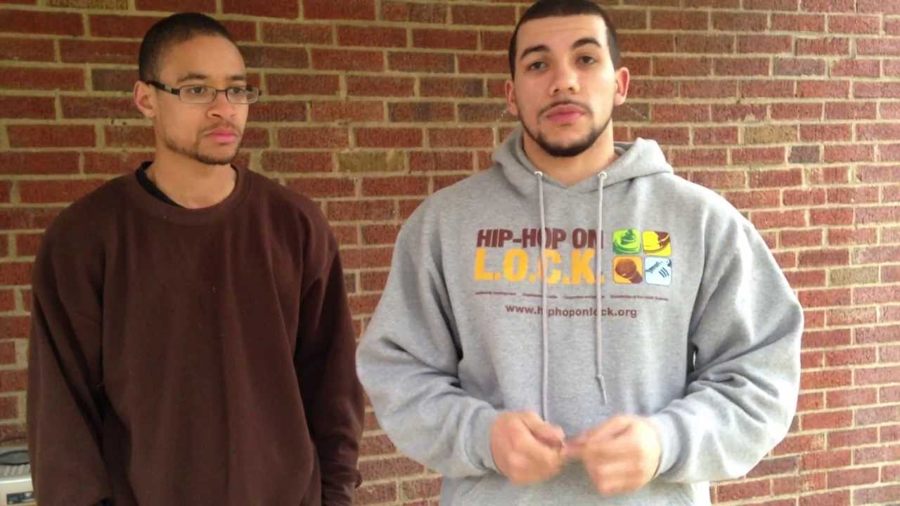 Self Defense: Knife Mugging Escape - YouTube