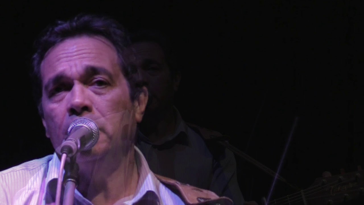 David Pigram - Singer & Songwriter - YouTube