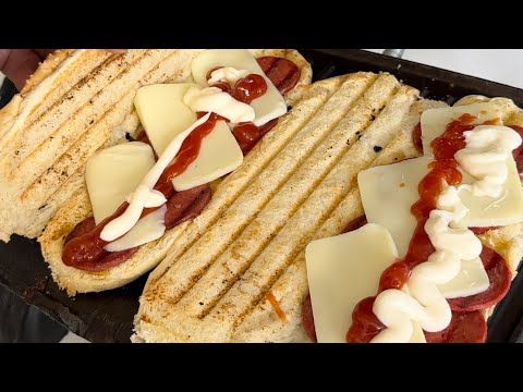 Tost dediğin kaşarlı sucuklu tereyağlı olur 👍 😋