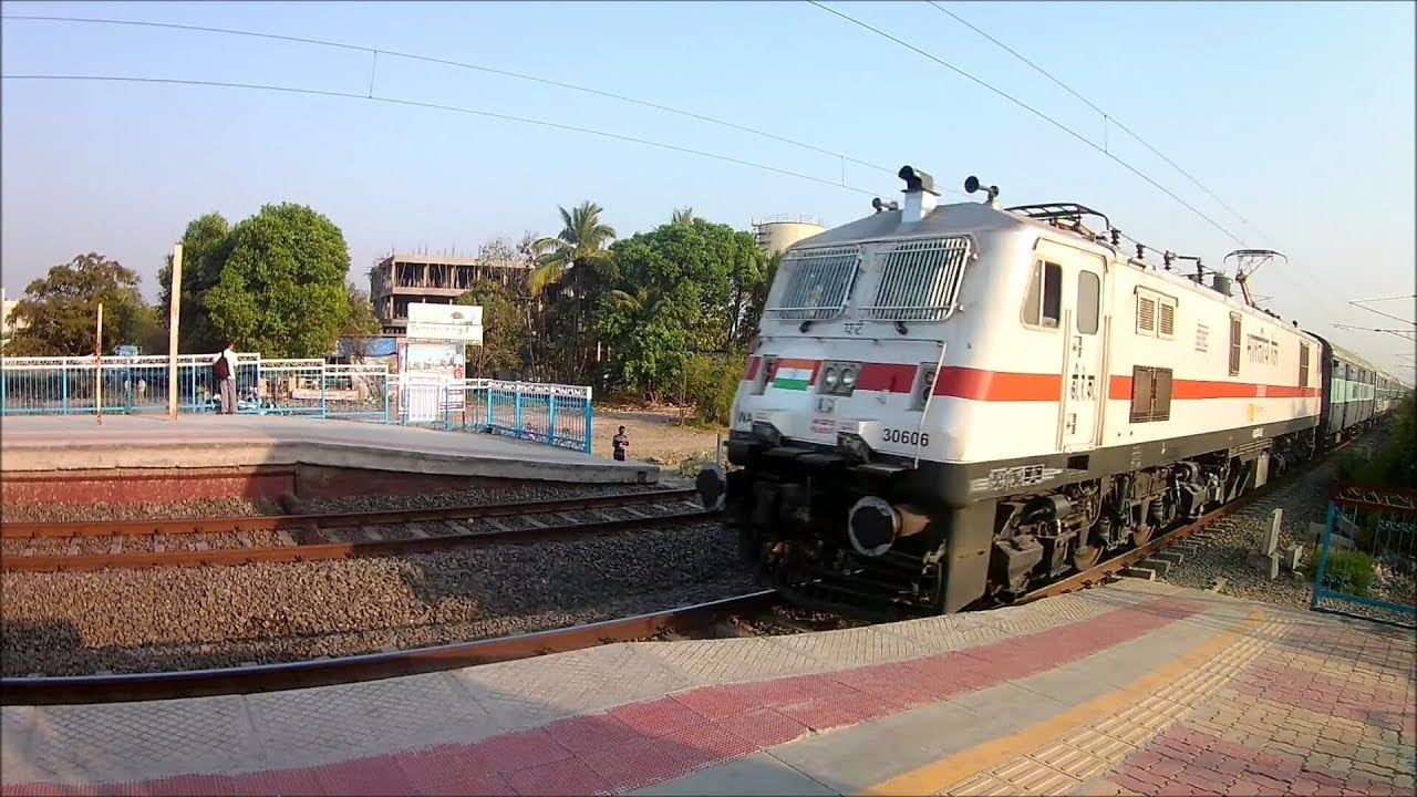 RANAKPUR EXPRESS 14708 !! LOCOMOTIVE BRC WAP-7 - YouTube