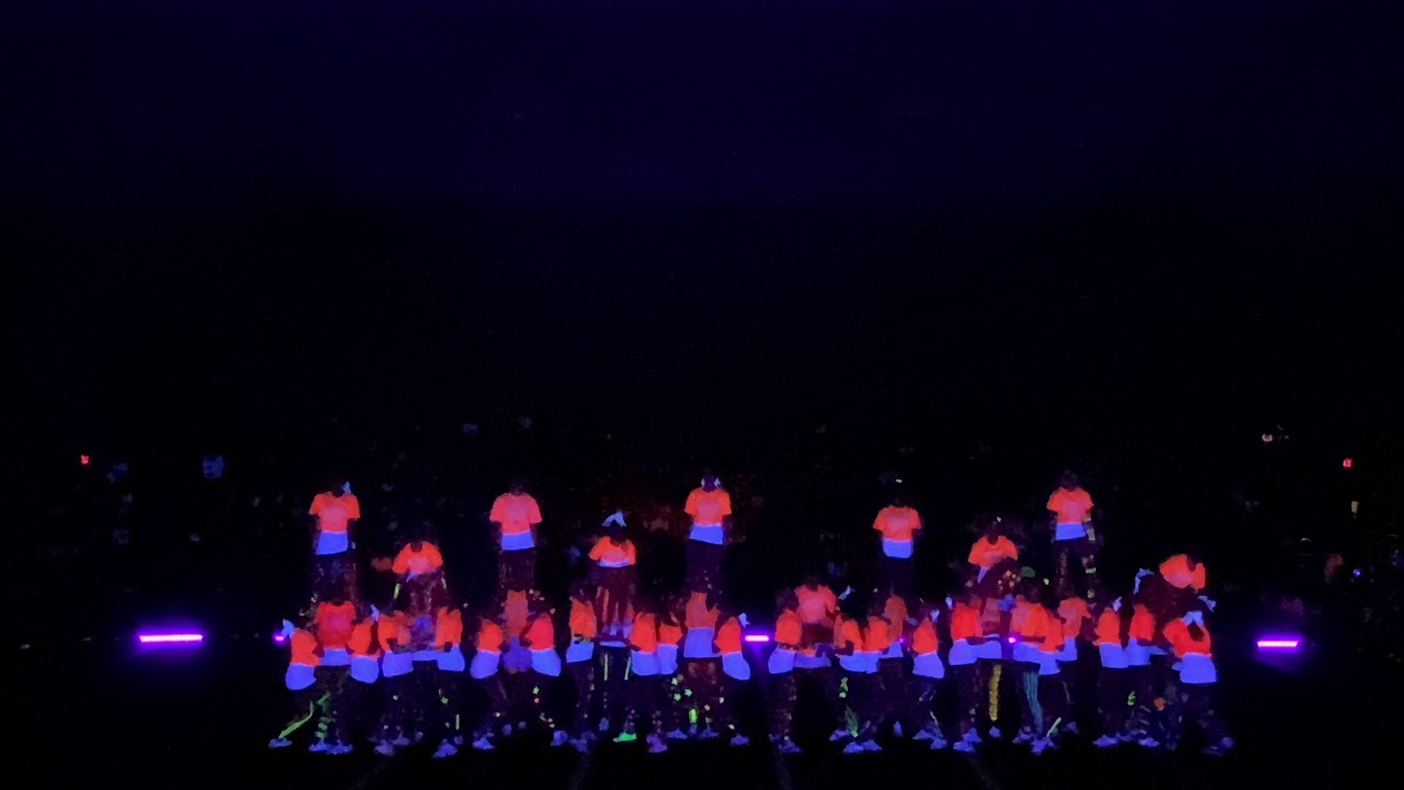 Keller High School Cheer - YouTube