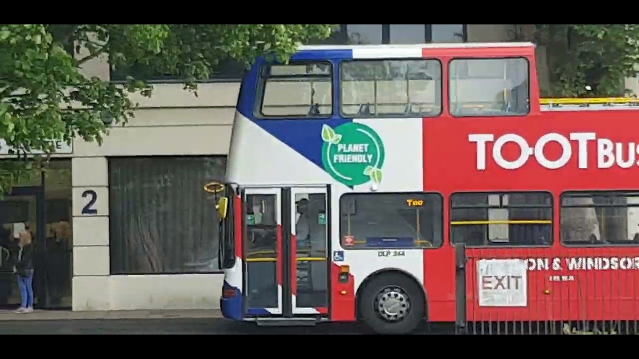 Here is the TOOT bus in Windsor Monday 16 May 2022 - YouTube