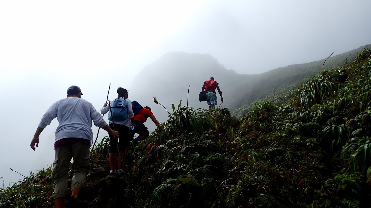 Hiking La Soufrière Volcano in St. Vincent, the Grenadines - YouTube