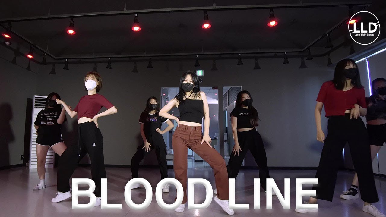 ARIANA GRANDE - BLOOD LINEㅣLOCAL LIGHT DANCEㅣK-POP CLASS VIDEO - YouTube