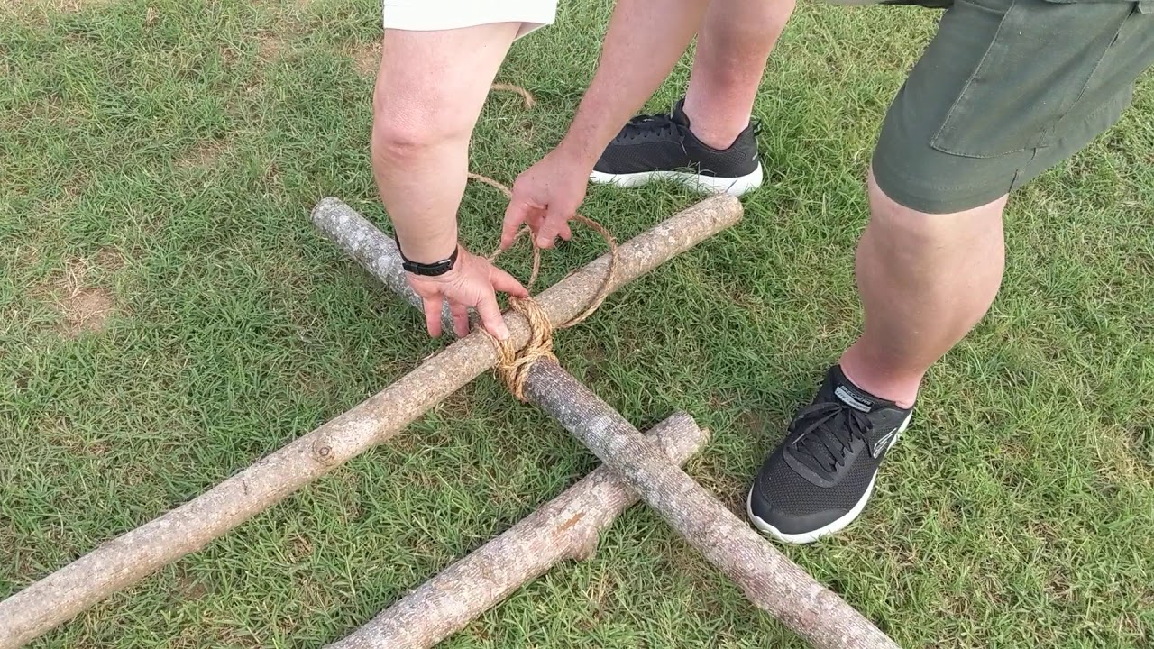 How to Tie a Square Lashing - YouTube