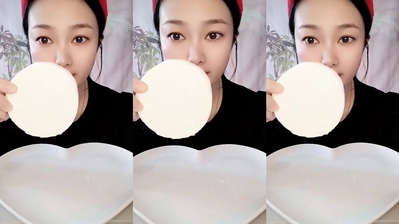 cornstarch eating//asmr white corn starch eating asmr #satisfying # ...