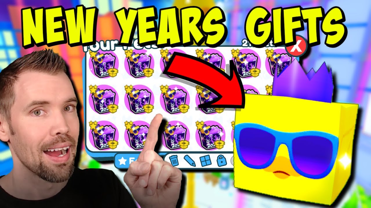 Opening 100 New Years 2023 Gifts For HUGE PARTY CROWN DUCKY In Pet ...
