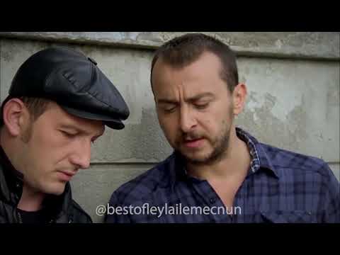 Mecnun açık camdan içeriye taş atıyor