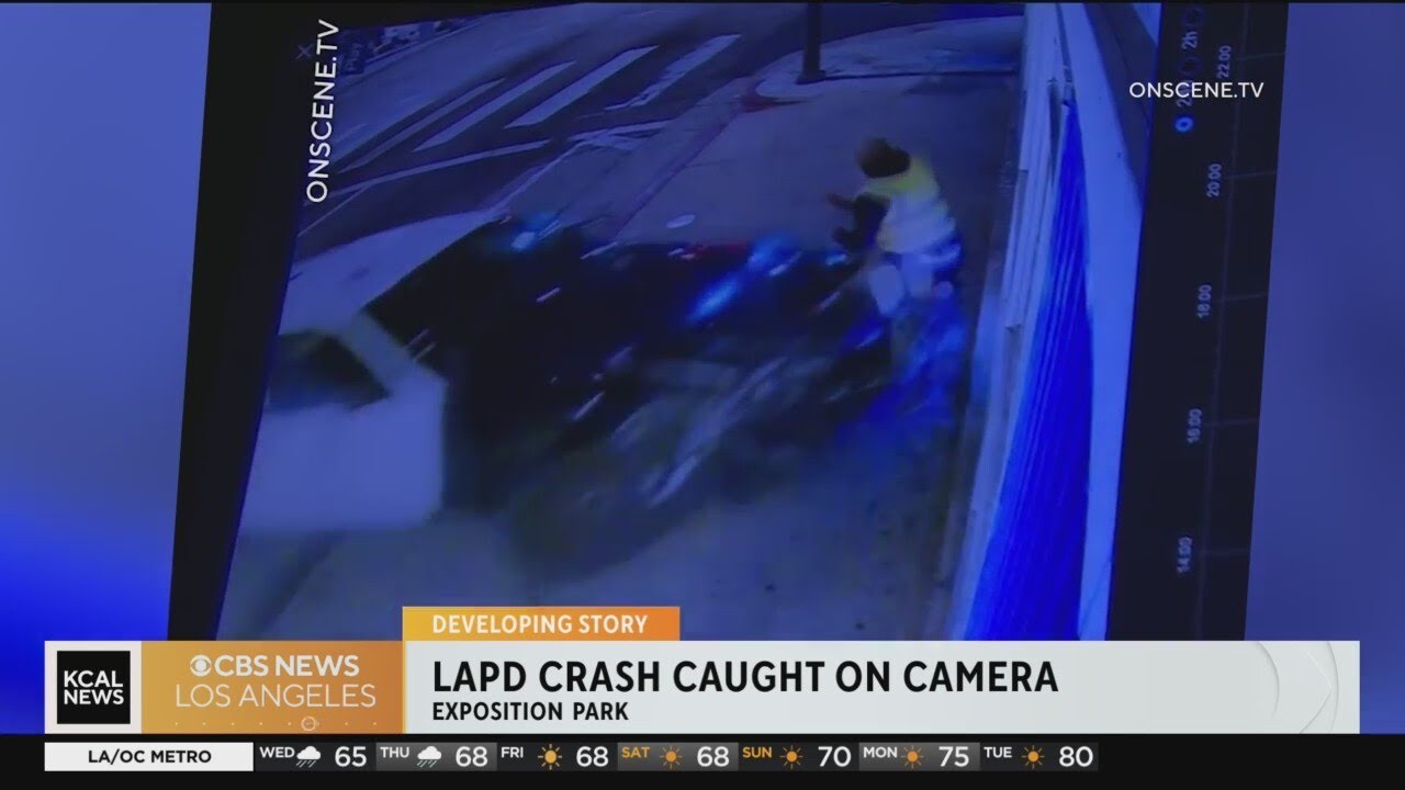 LAPD crash caught on cam in Exposition Park - YouTube