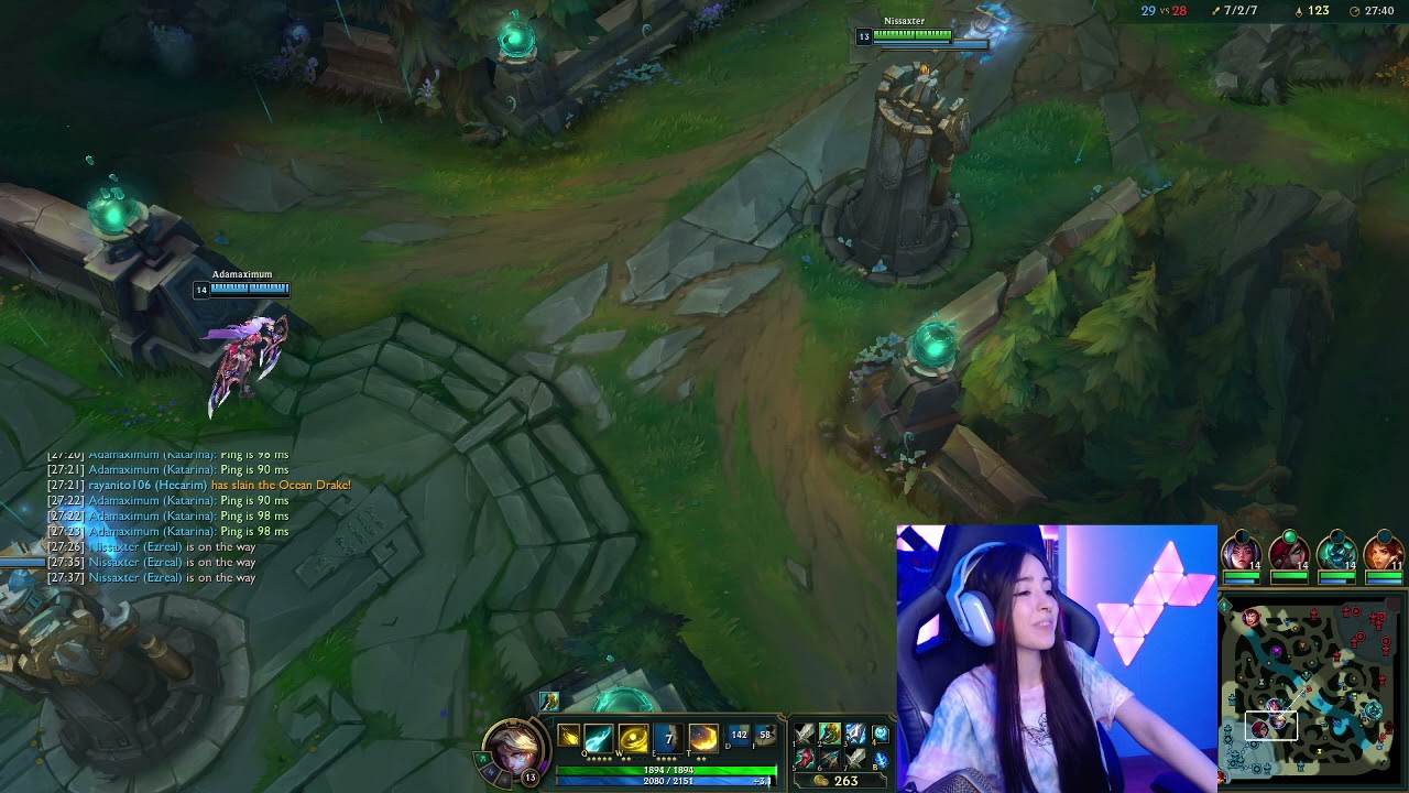 ANIMO LEONA | NISSAXTER CLIPS - YouTube