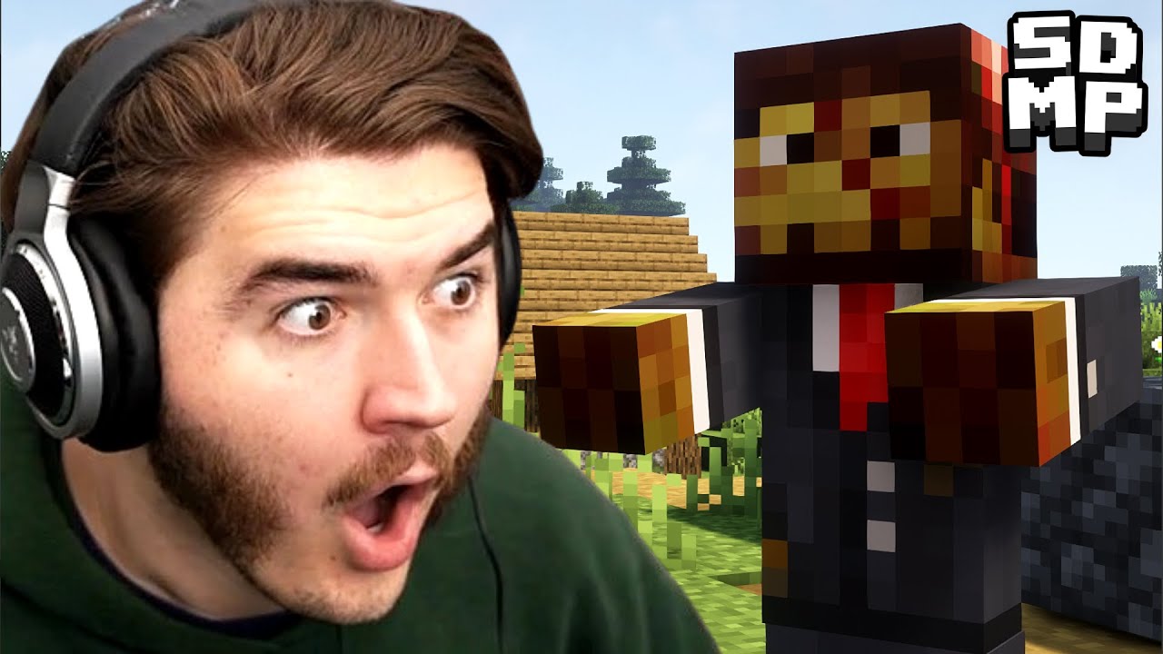 Schlatt Faces A Zombie Apocalypse on SDMP Minecraft - YouTube