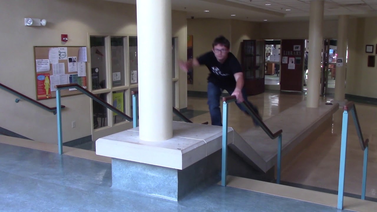 Cutting in action Wyatt and Mason - YouTube