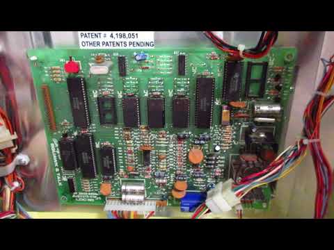 Bally Squawk & Talk sound board: boot up on EIGHT BALL DELUXE - YouTube