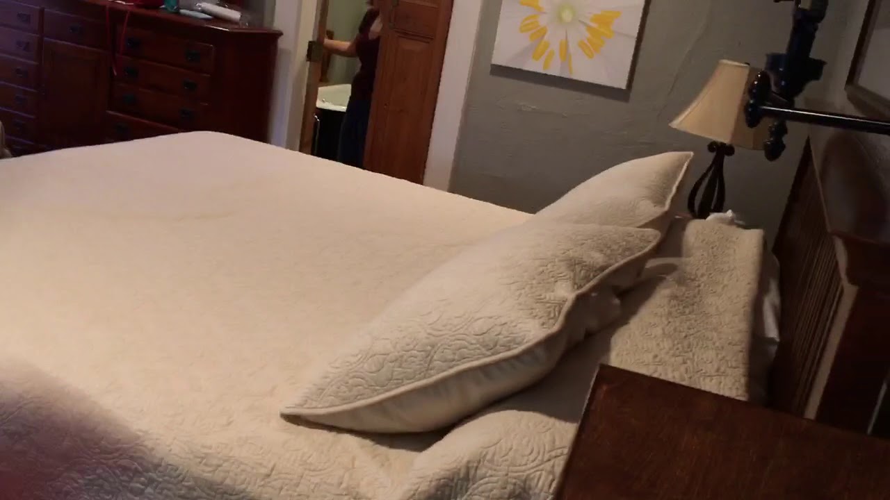 Red House Inn - YouTube