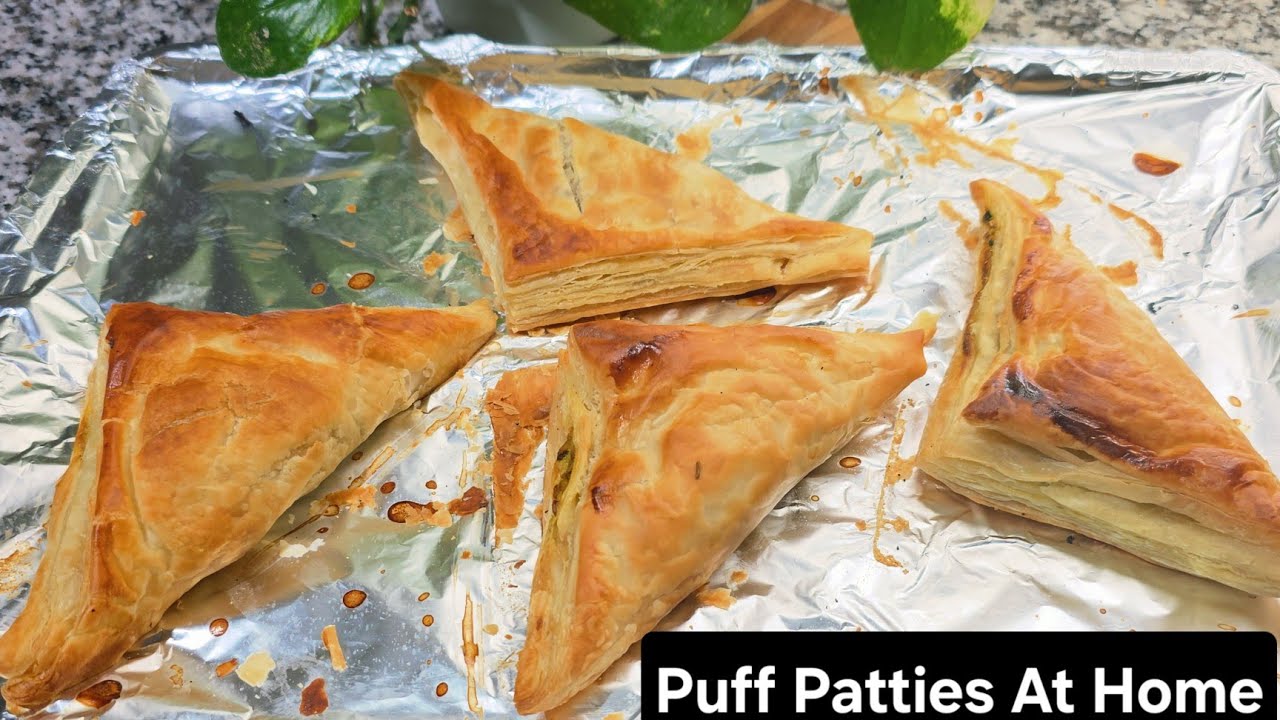 Alloo Puff Pettis in oven |Petties खा कर खुशी| 🥹 - YouTube