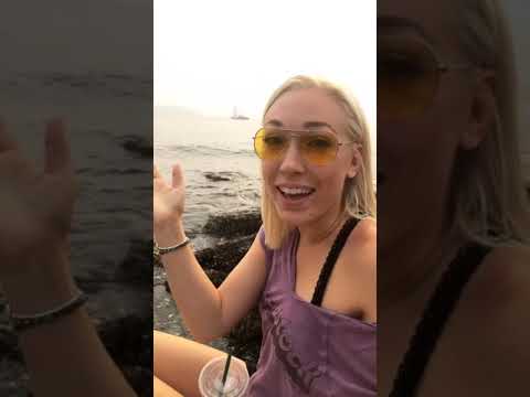 Wholesome greeting from Lily Labeau at Hempfest 2018