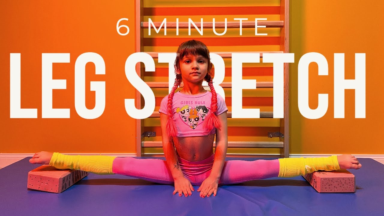 WORKOUT WITH ALINA #1 LEG STRETCH - YouTube