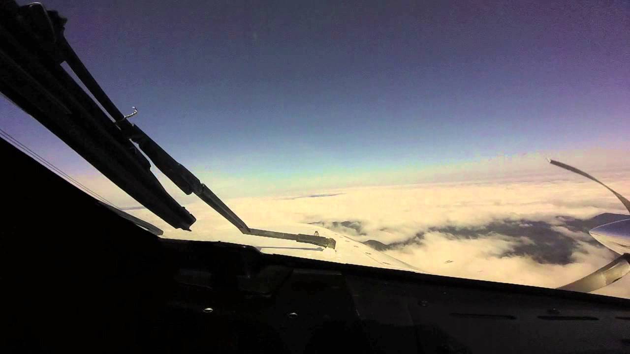 Flying a Piper Cheyenne III - YouTube