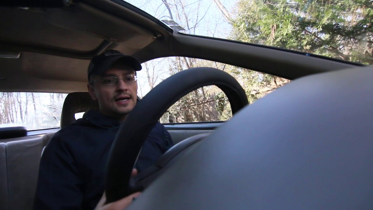 A cute little Acura Integra with Bug Eyes - YouTube