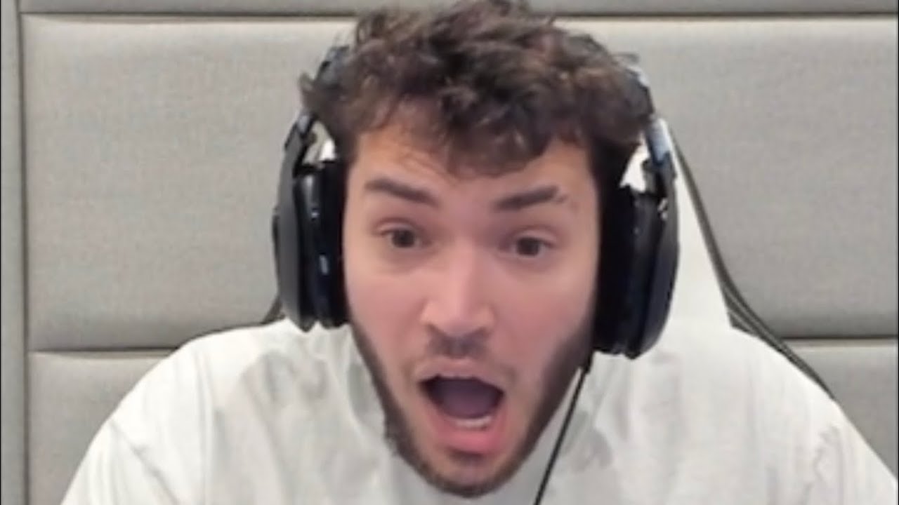 Adin Ross reacts to his discord!!! [June 17, 2022] - YouTube
