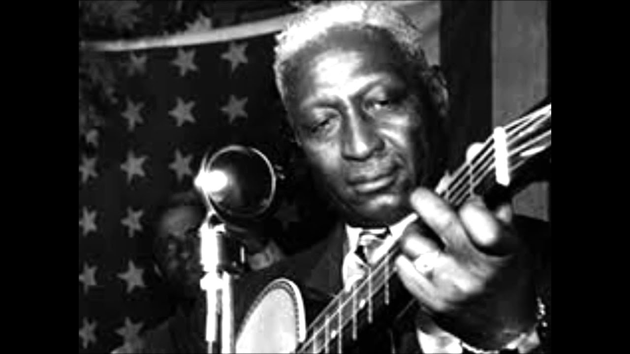 Leadbelly-Goodnight Irene - YouTube