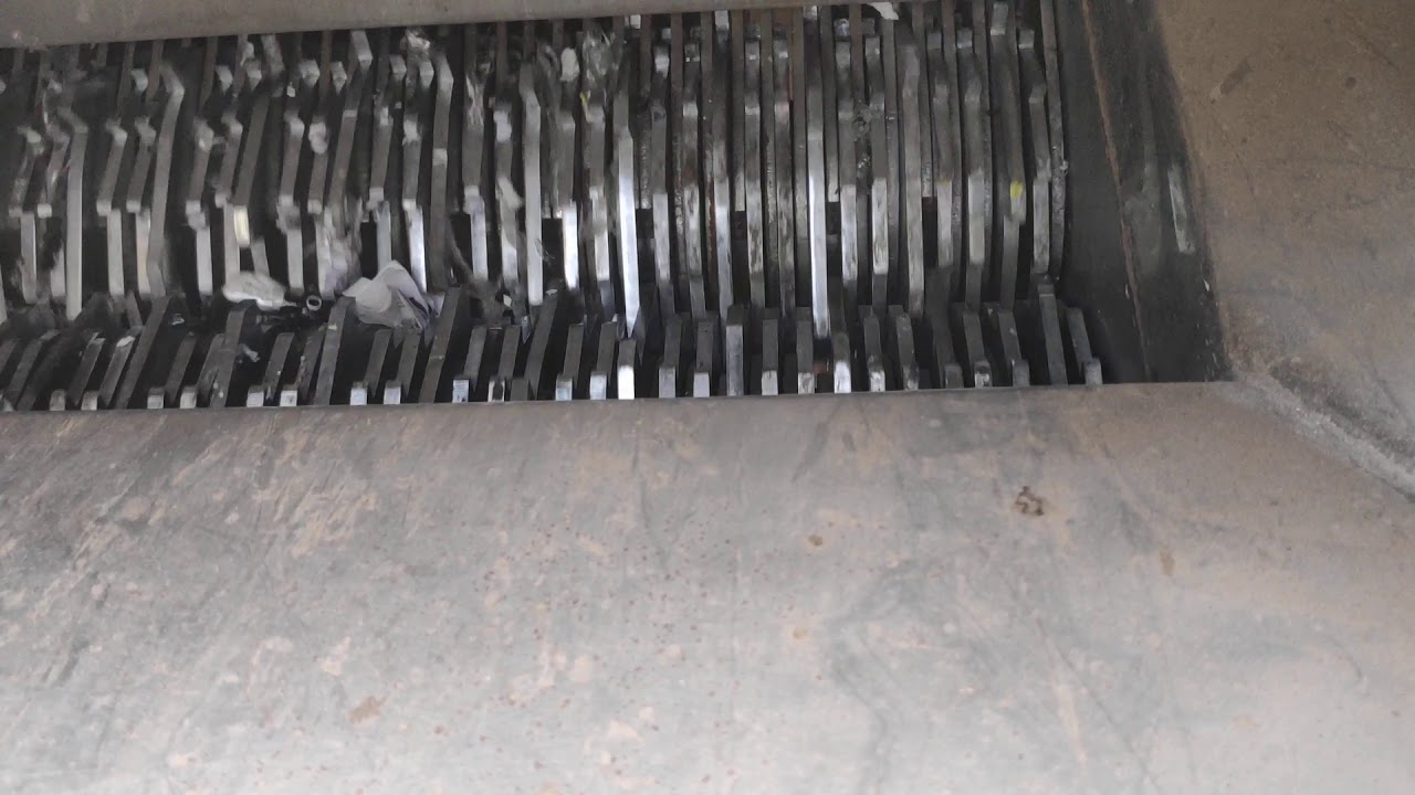 Dual shaft shredder inside view - YouTube