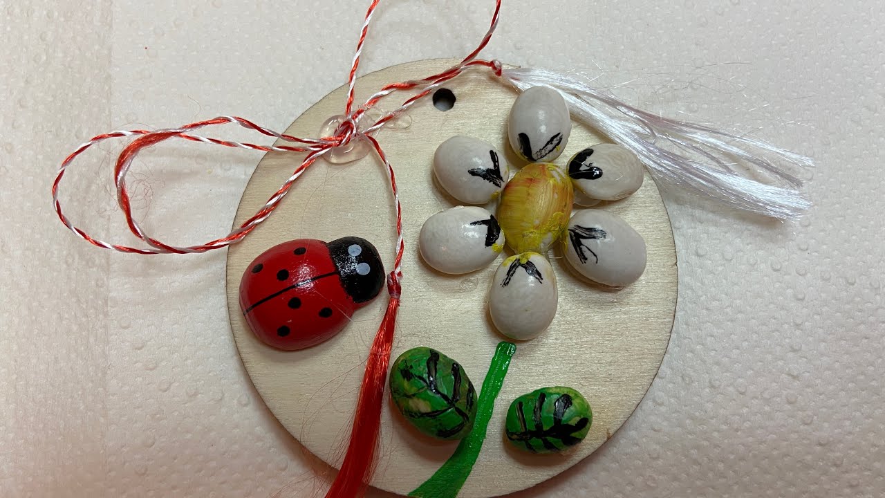 Martisor HandMade: Cum se realizeaza un martisor din boabe de fasole ...