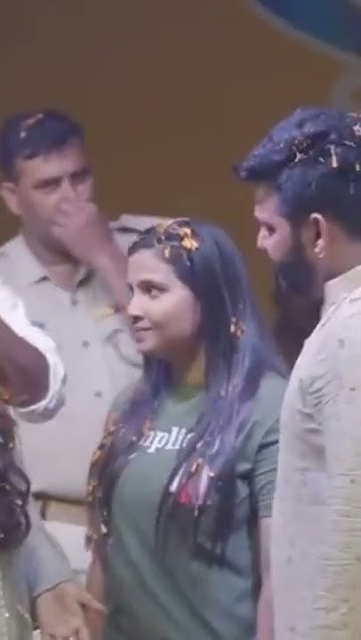 Pawan Singh Anupama Yadav Smriti Sinha stage show Patna धमाका #shorts - YouTube