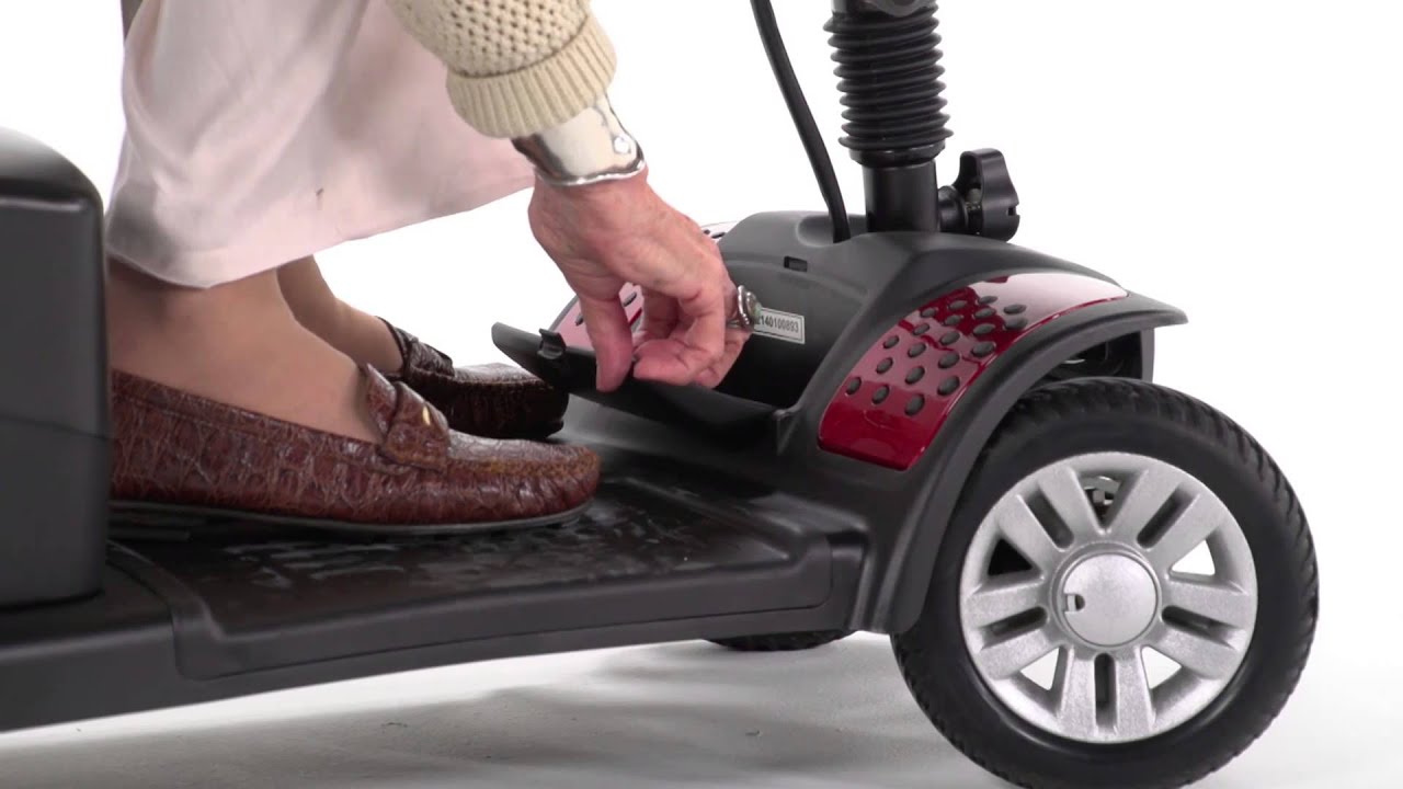 Drive Medical - Spitfire EX 4-Wheel Travel Scooter - YouTube