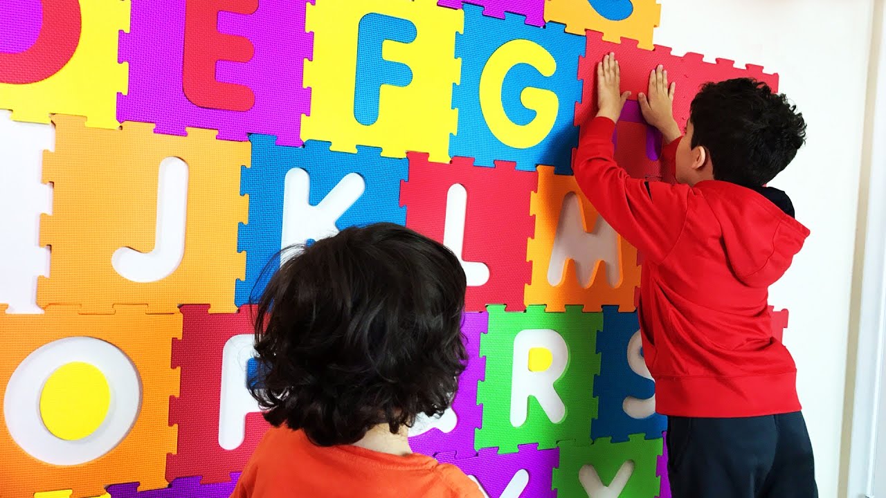 Big squishy ABC letters to decorate the kids' room and learn the ...