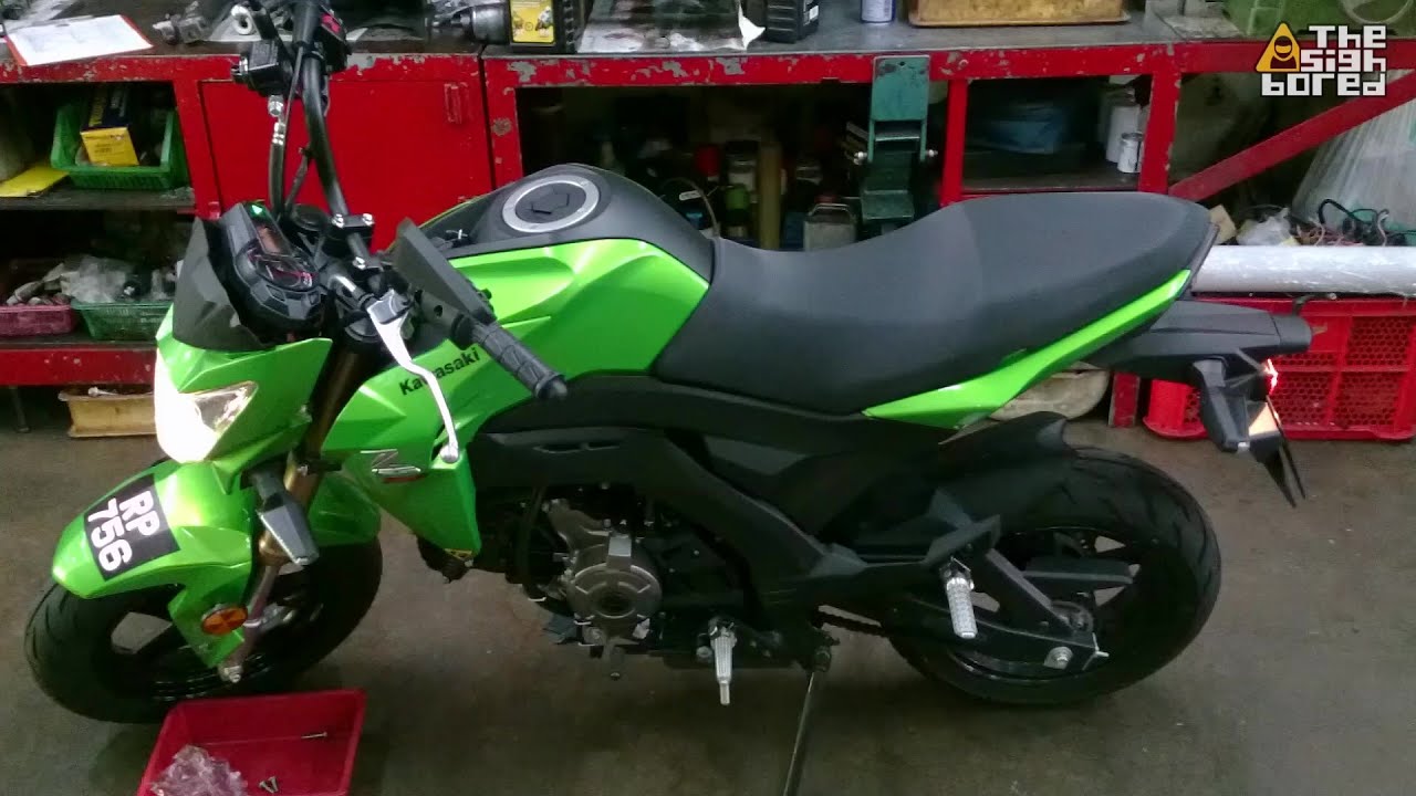 Kawasaki Z125 Pro | Workshop 1 | 1000 km | Service - YouTube