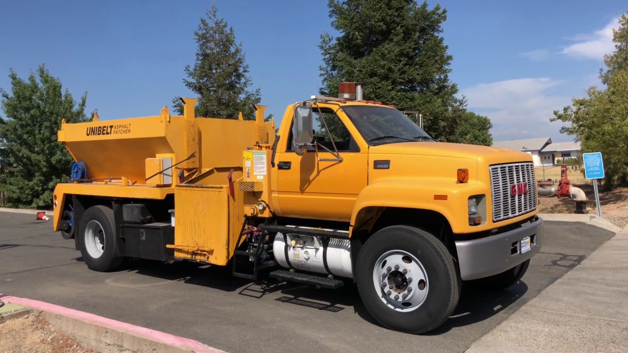 2002 GMC PB Loader BC-5 Unibelt Asphalt Patch Truck - YouTube