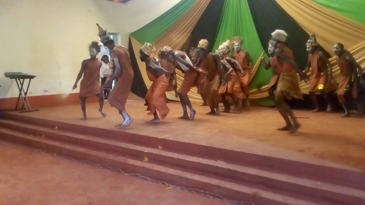 Traditional African fork song - YouTube