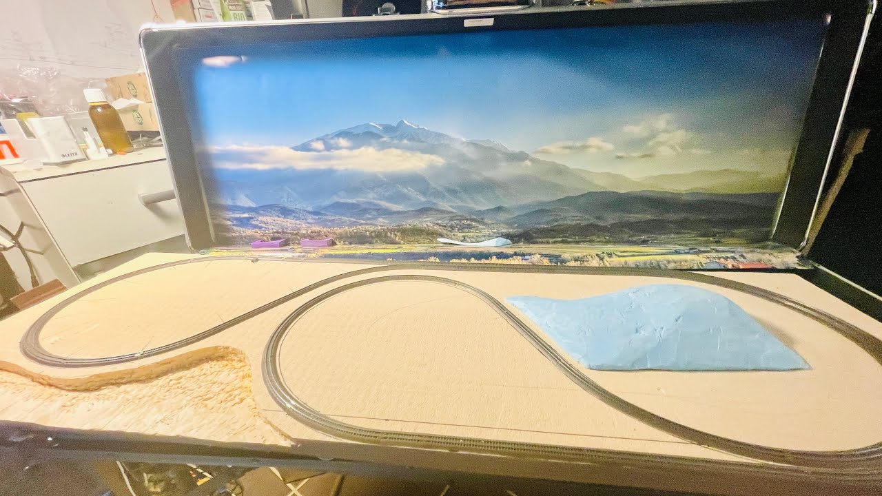 1/450 T gauge BRIEFCASE STORY - How ? Easy model train layout (first ...