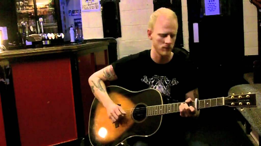 Sam Russo - Get On Home [Loitering With Intent Session] - YouTube