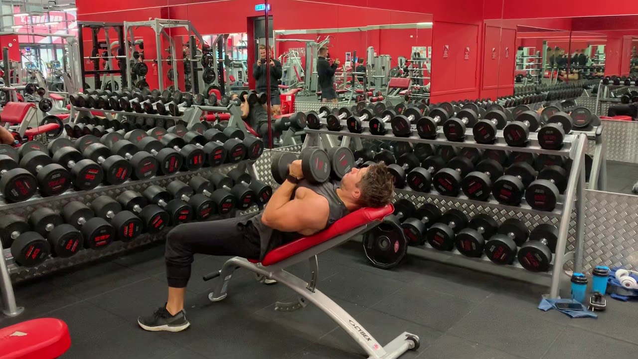 Incline Eccentric Flye to Squeeze Press - YouTube