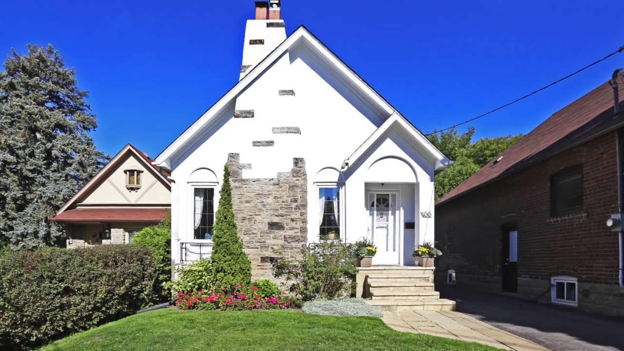 166 Chaplin Crescent | Avenue & Chaplin | Toronto - YouTube