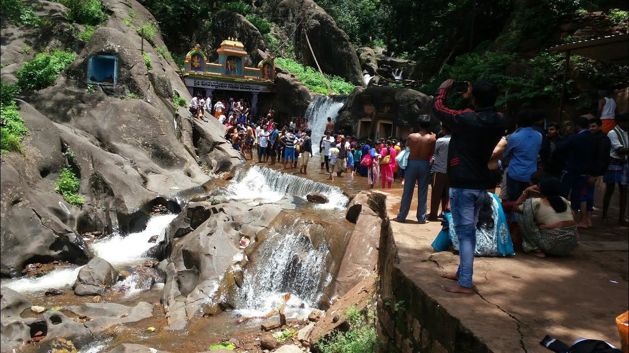 Kallattigiri falls- Chikkamagaluru - YouTube