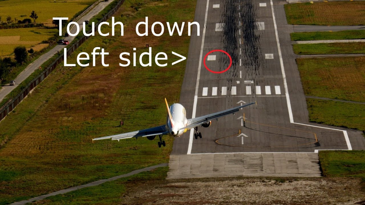 Crazy Landing at Paro: Plane Veers Left - YouTube